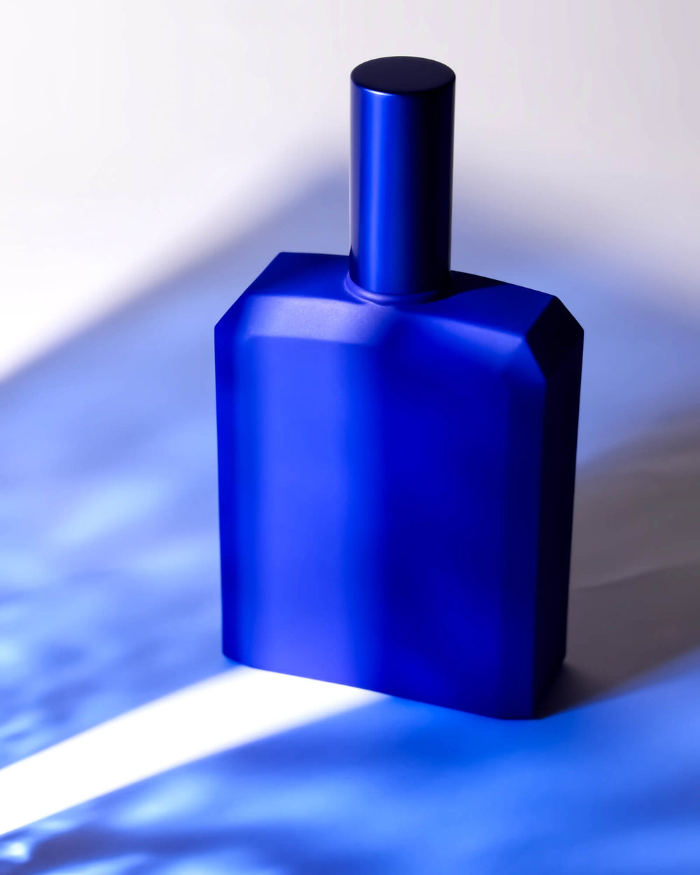 This is not a blue bottle 1/.1